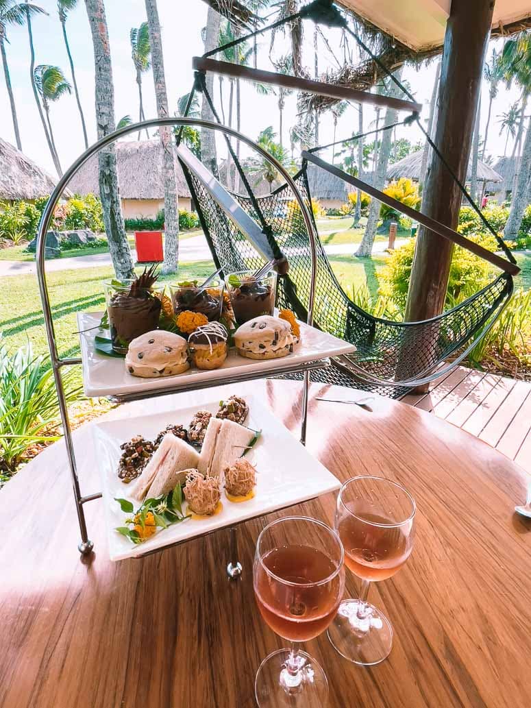 Outrigger Fiji Beach Resort Review – Finding Alexx