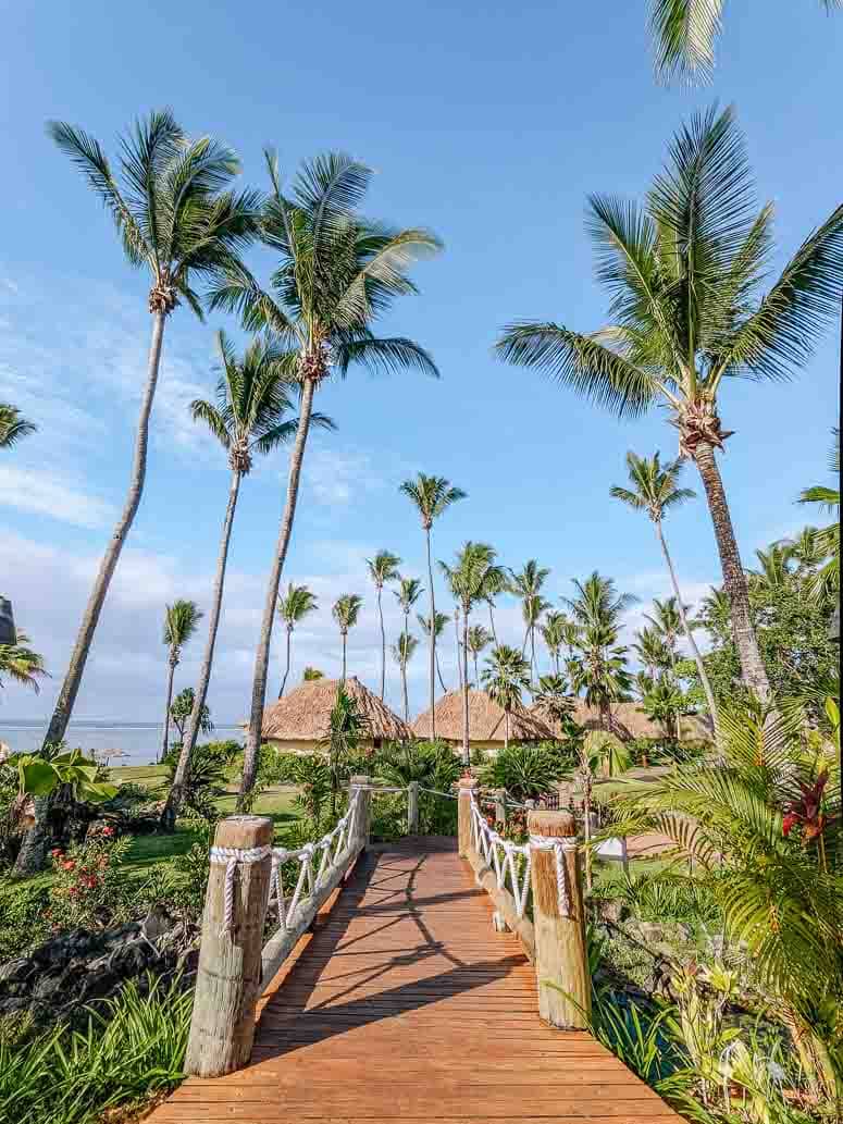 Outrigger Fiji Beach Resort Review – Finding Alexx