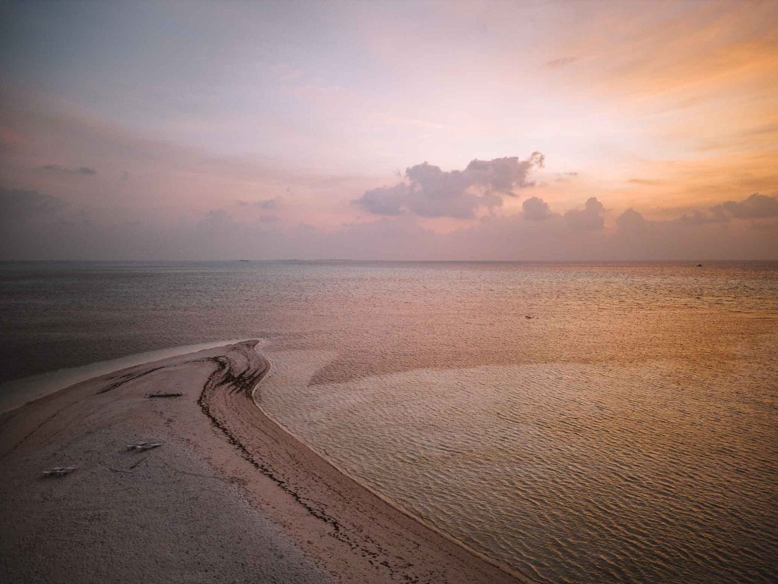 A guide to Dhiffushi local island in the Maldives | Finding Alexx blog
