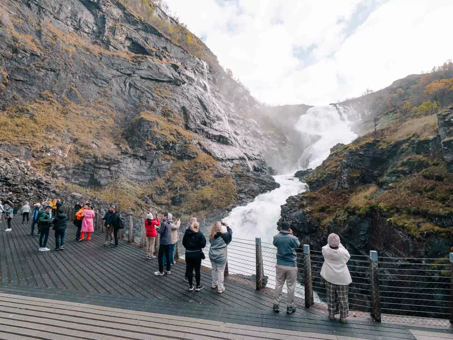 Is the Flåm Railway worth it? Flåmsbana train guide – Finding Alexx