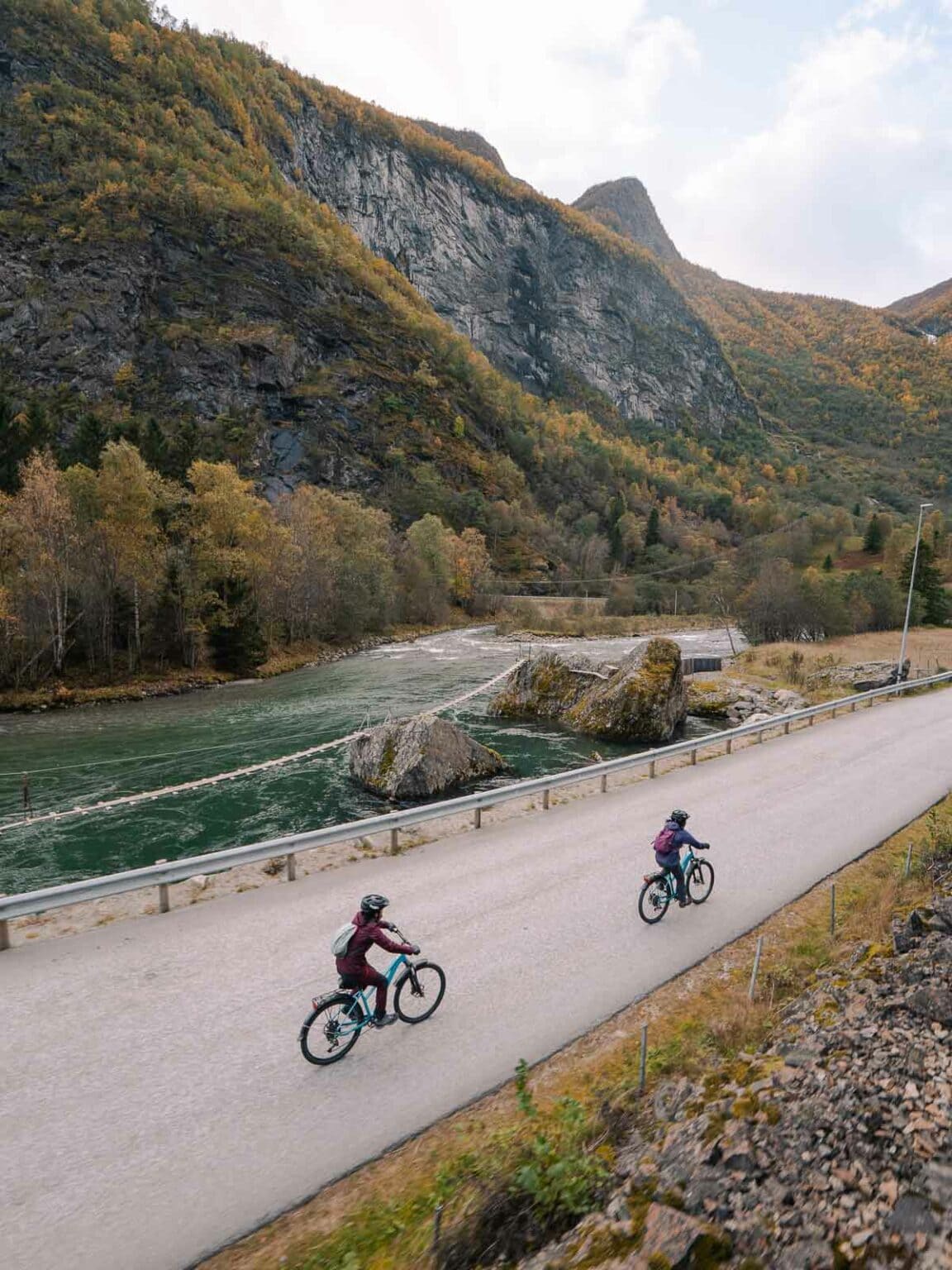 Is the Flåm Railway worth it? Flåmsbana train guide – Finding Alexx