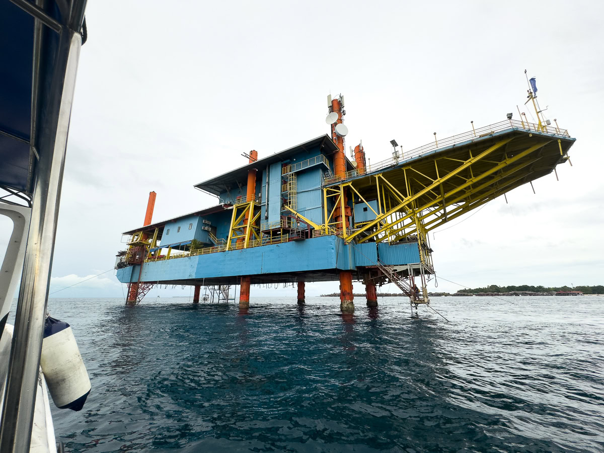 Seaventures Dive Rig in Borneo: Honest review (2024)