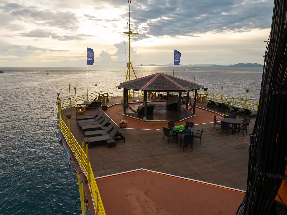 Seaventures Dive Rig in Borneo: Honest review (2024)